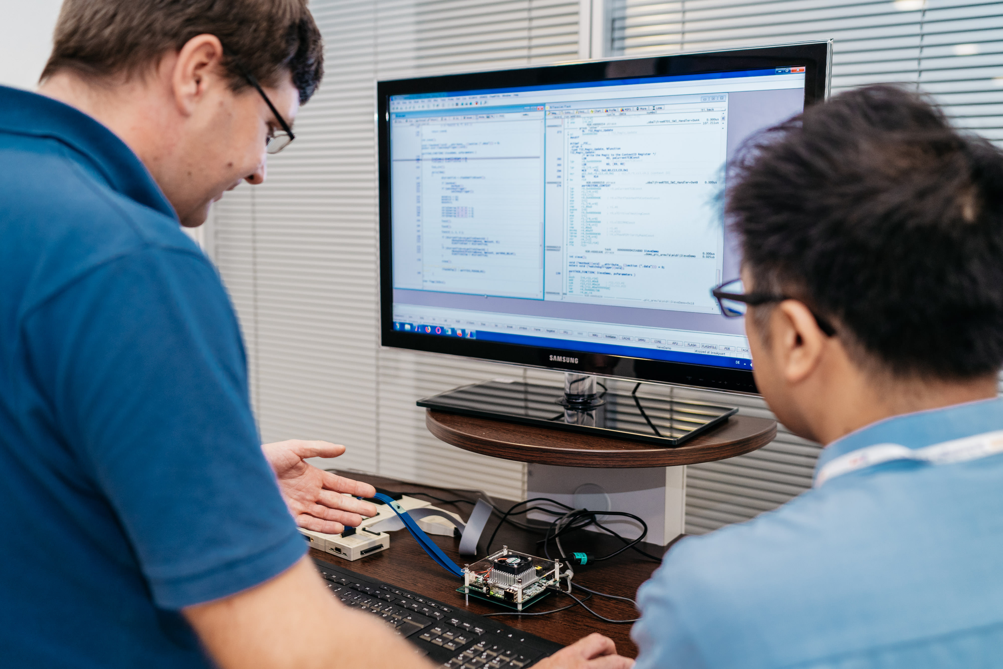 Lauterbach Management Board | TRACE32